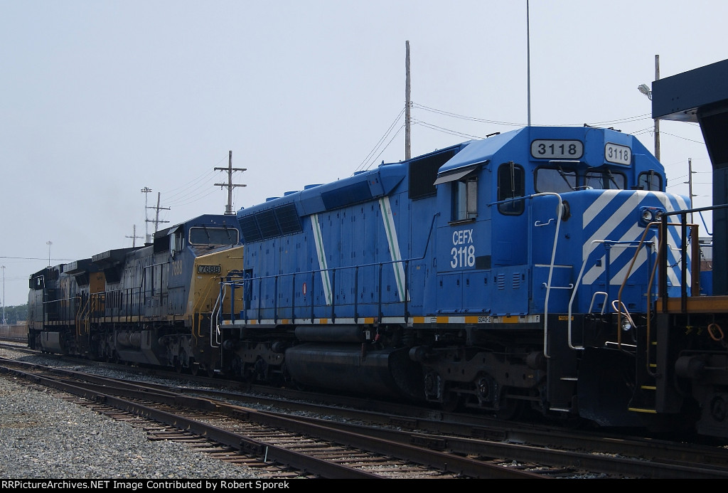 CEFX SD40M-2 Leaser on CSX Q370-20